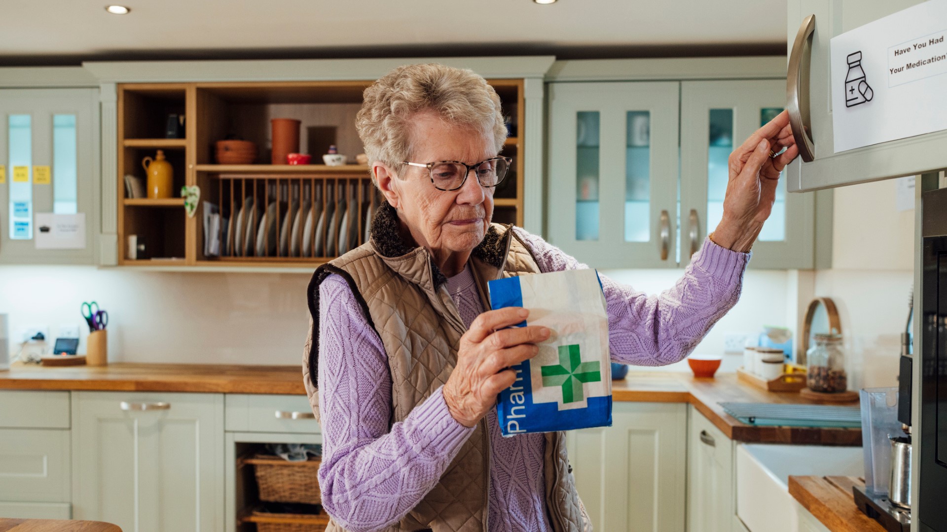 Making Your Home Safe for Someone with Dementia > KET
